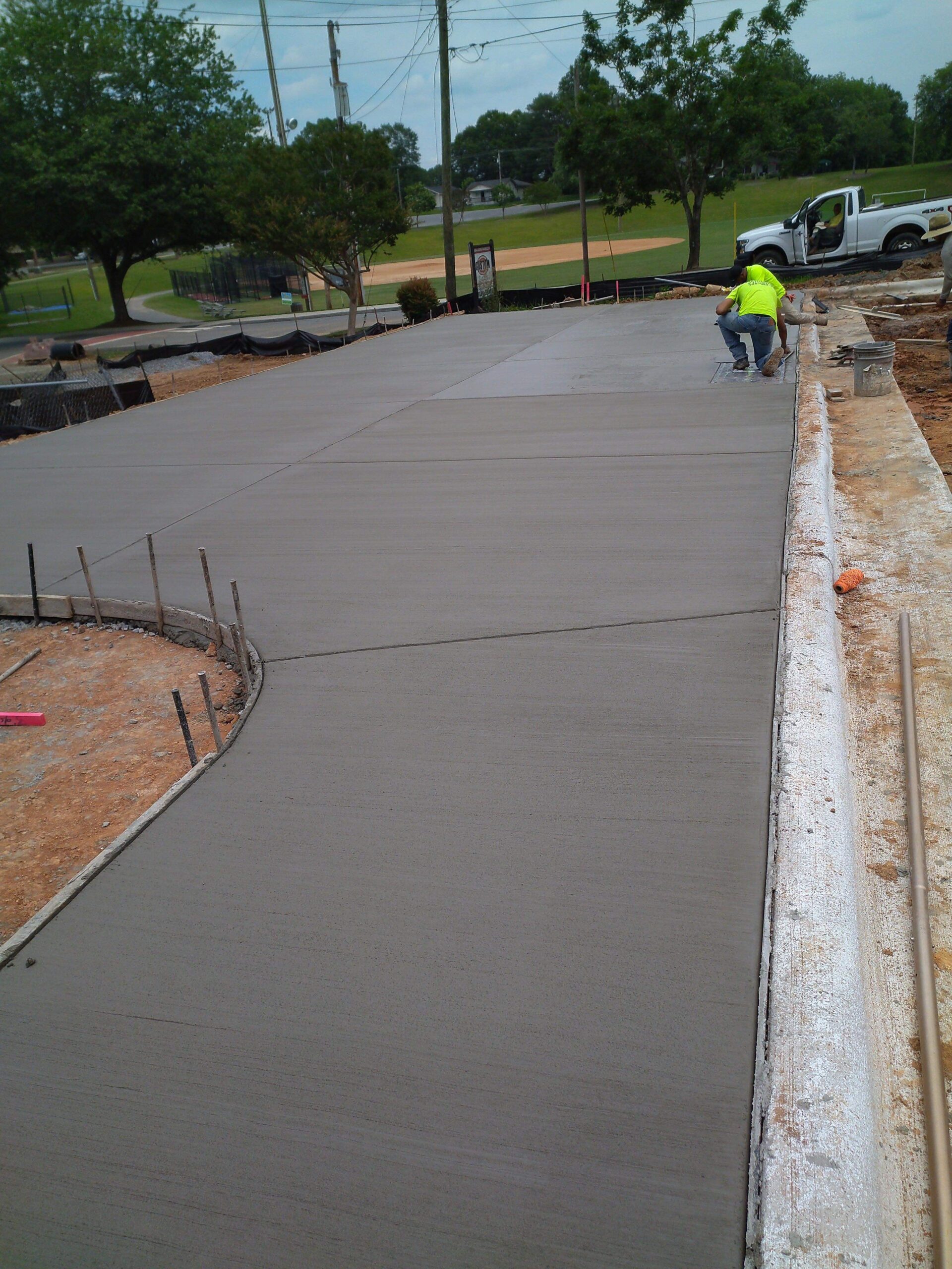 Concrete Curb and Gutter Services in Spartanburg SC – Spartanburg ...